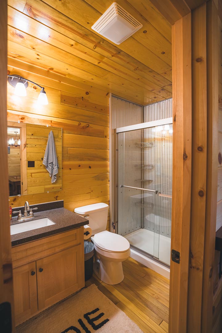 Twisted Norma's - Hillbilly Deluxe Rentals