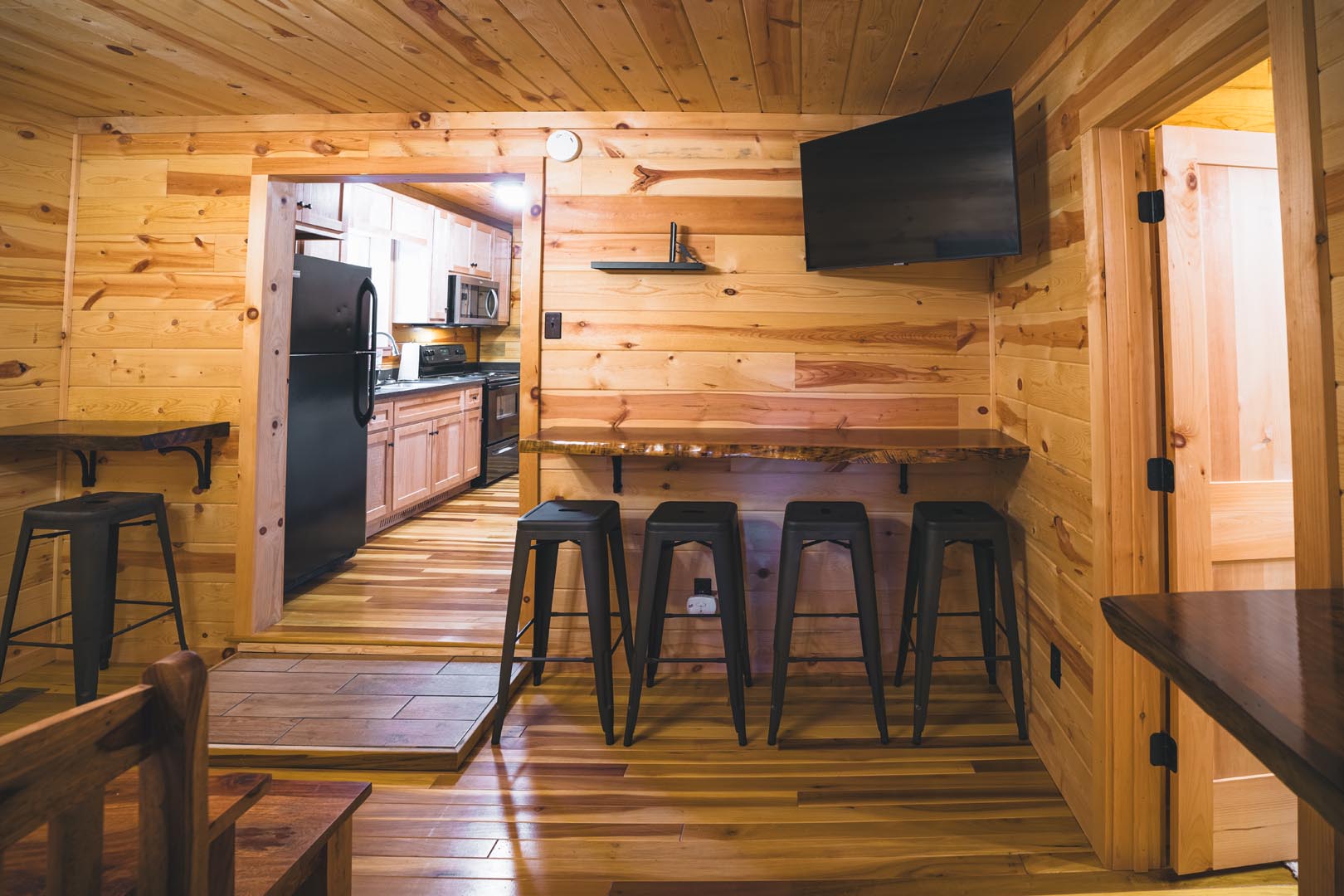 Twisted Norma's - Hillbilly Deluxe Rentals