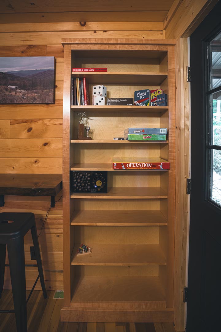 Twisted Norma's - Hillbilly Deluxe Rentals