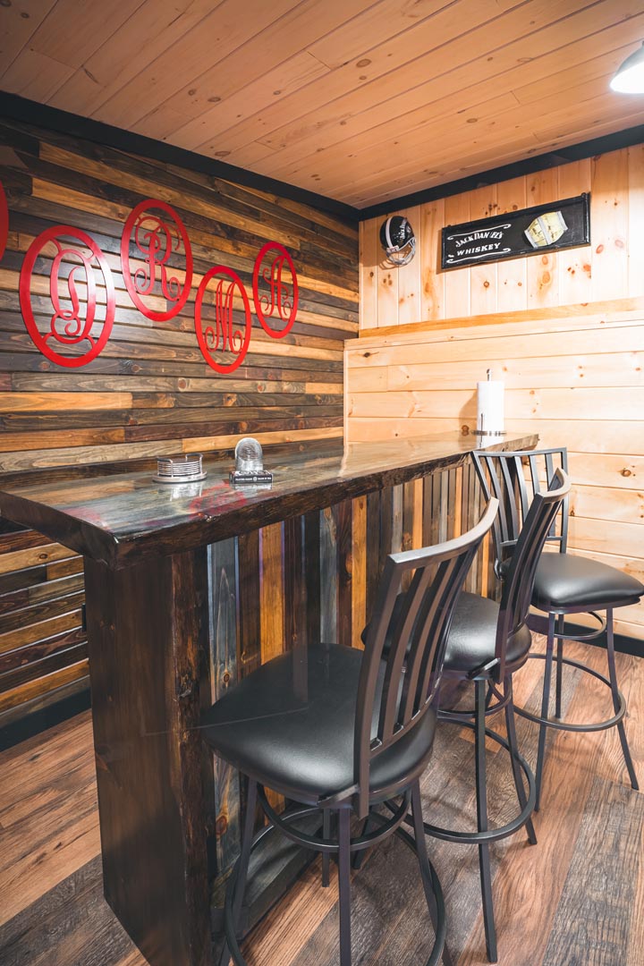 Twisted Norma's - Hillbilly Deluxe Rentals