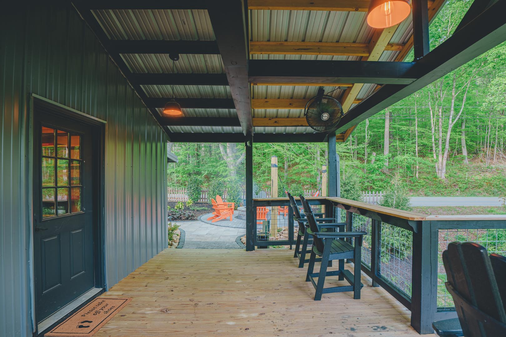 Twisted Norma's - Hillbilly Deluxe Rentals