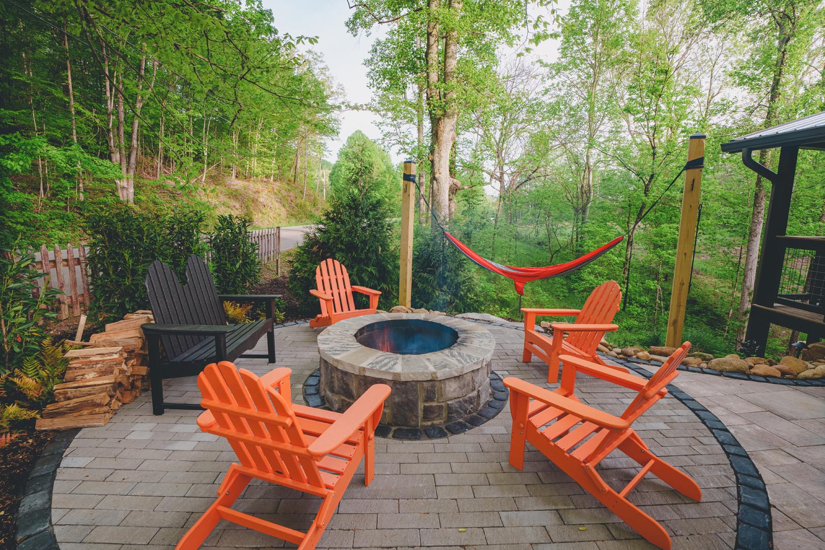 Twisted Norma's - Hillbilly Deluxe Rentals